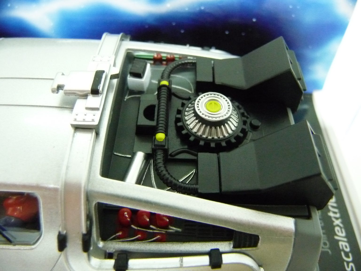 Scalextric C4117 Delorean – ‘Back to the Future slot car also suits ...